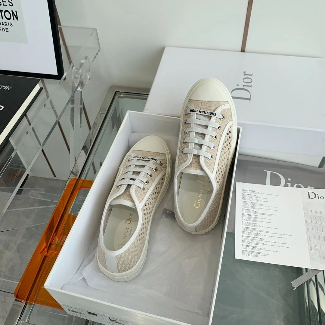 Cut-rate Christian Dior Flat Shoes