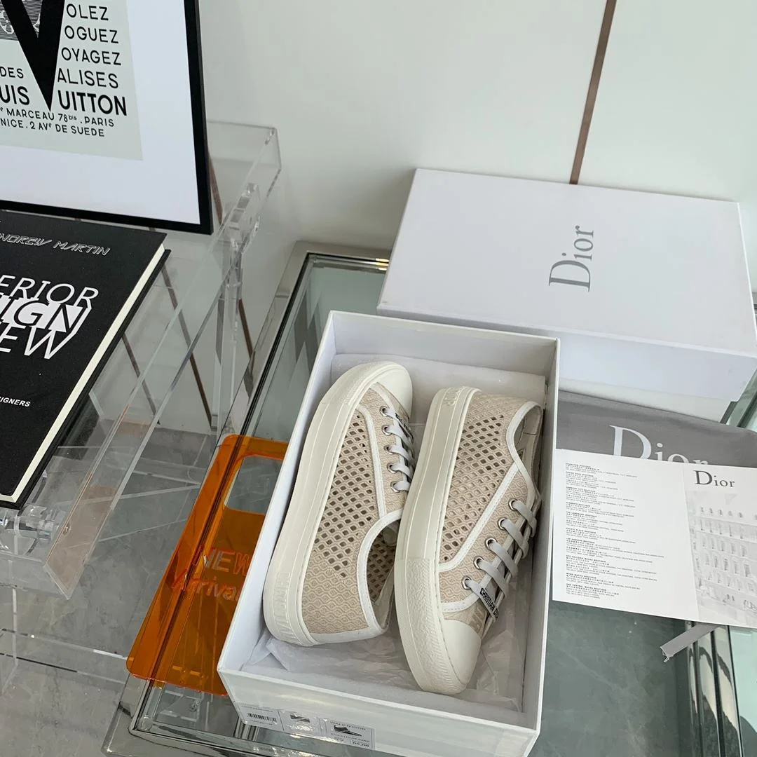 Cut-rate Christian Dior Flat Shoes