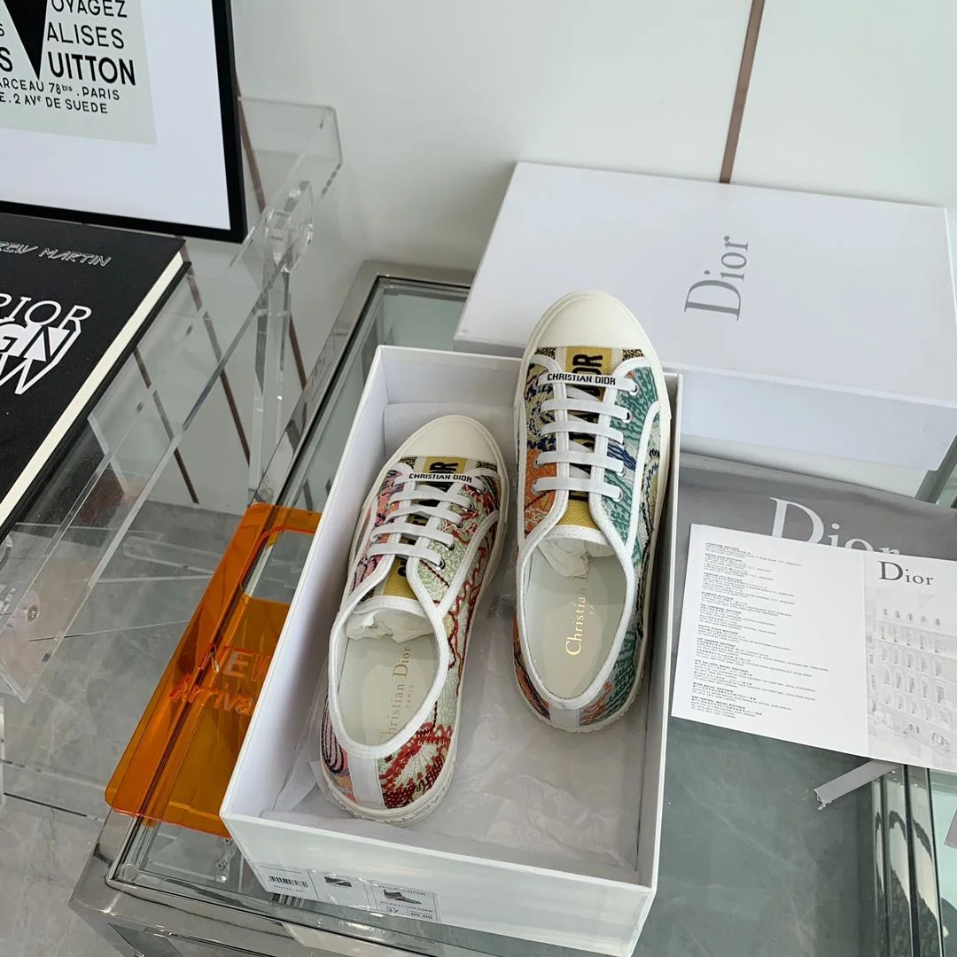Economical Christian Dior Flat Shoes