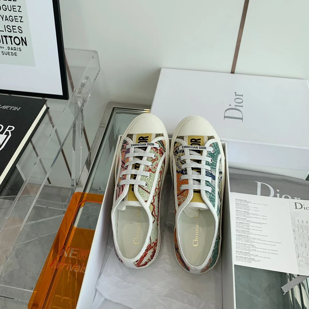 Economical Christian Dior Flat Shoes