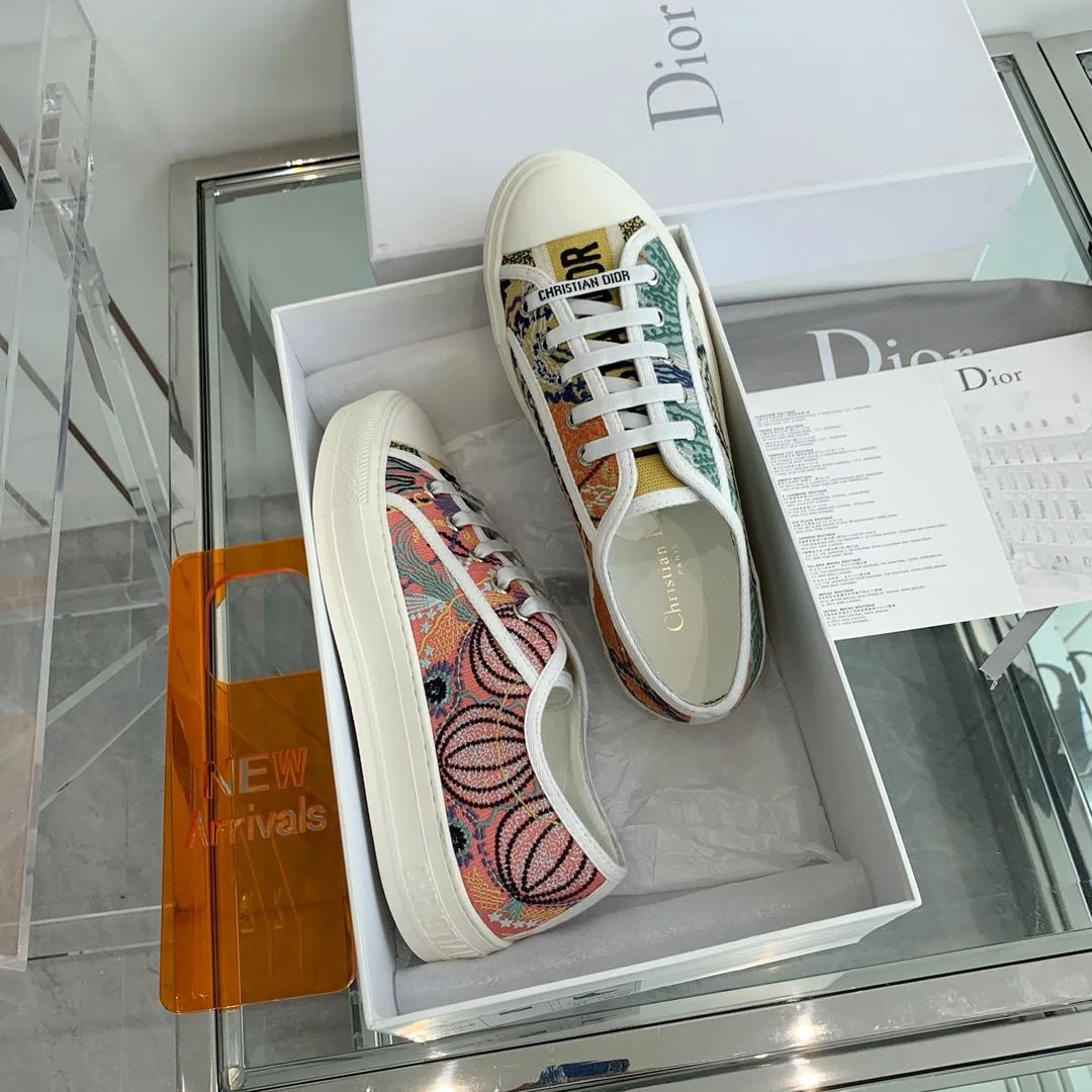 Economical Christian Dior Flat Shoes