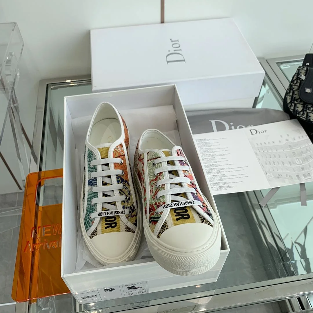Economical Christian Dior Flat Shoes