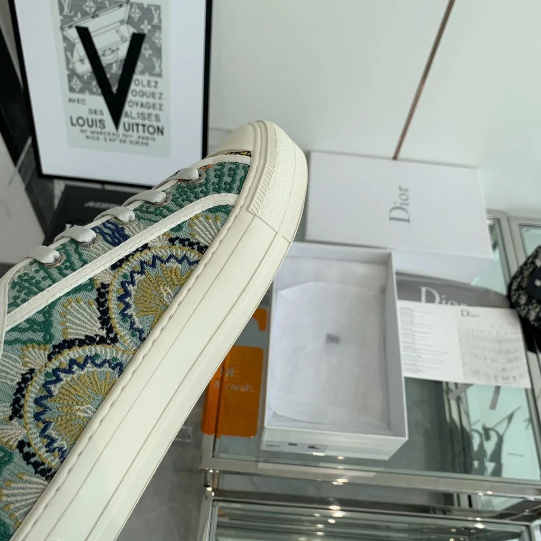 Economical Christian Dior Flat Shoes