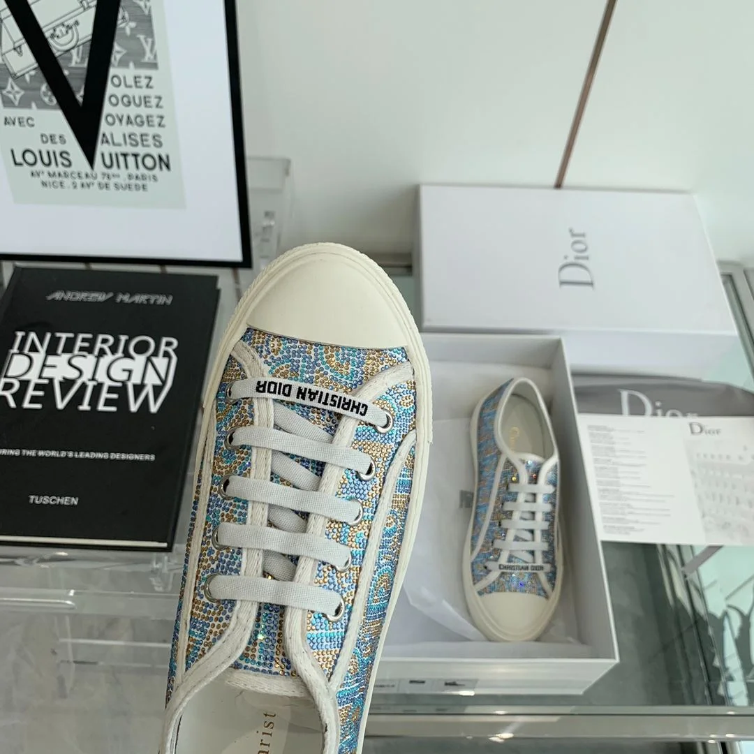 Inexpensive Christian Dior Flat Shoes