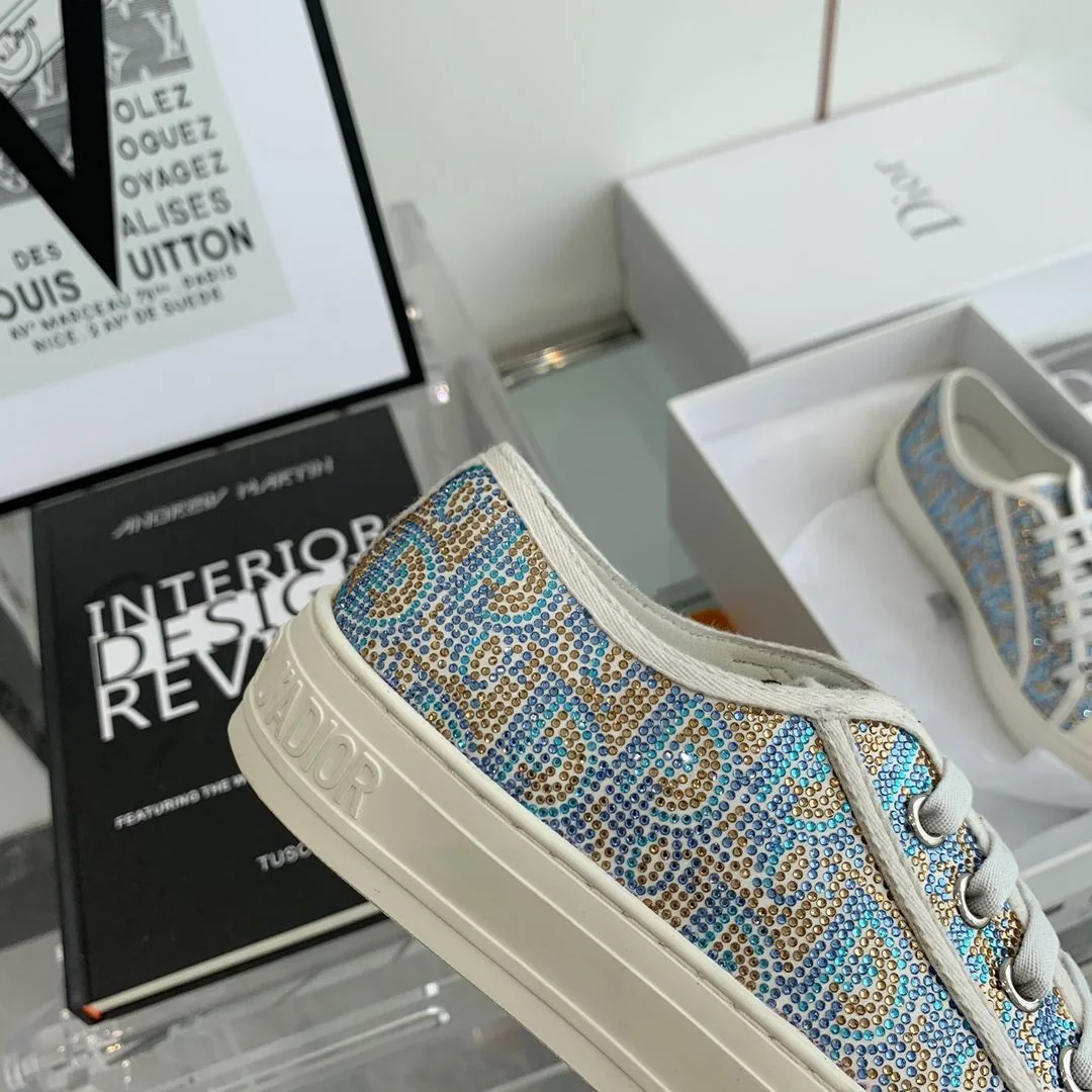 Inexpensive Christian Dior Flat Shoes