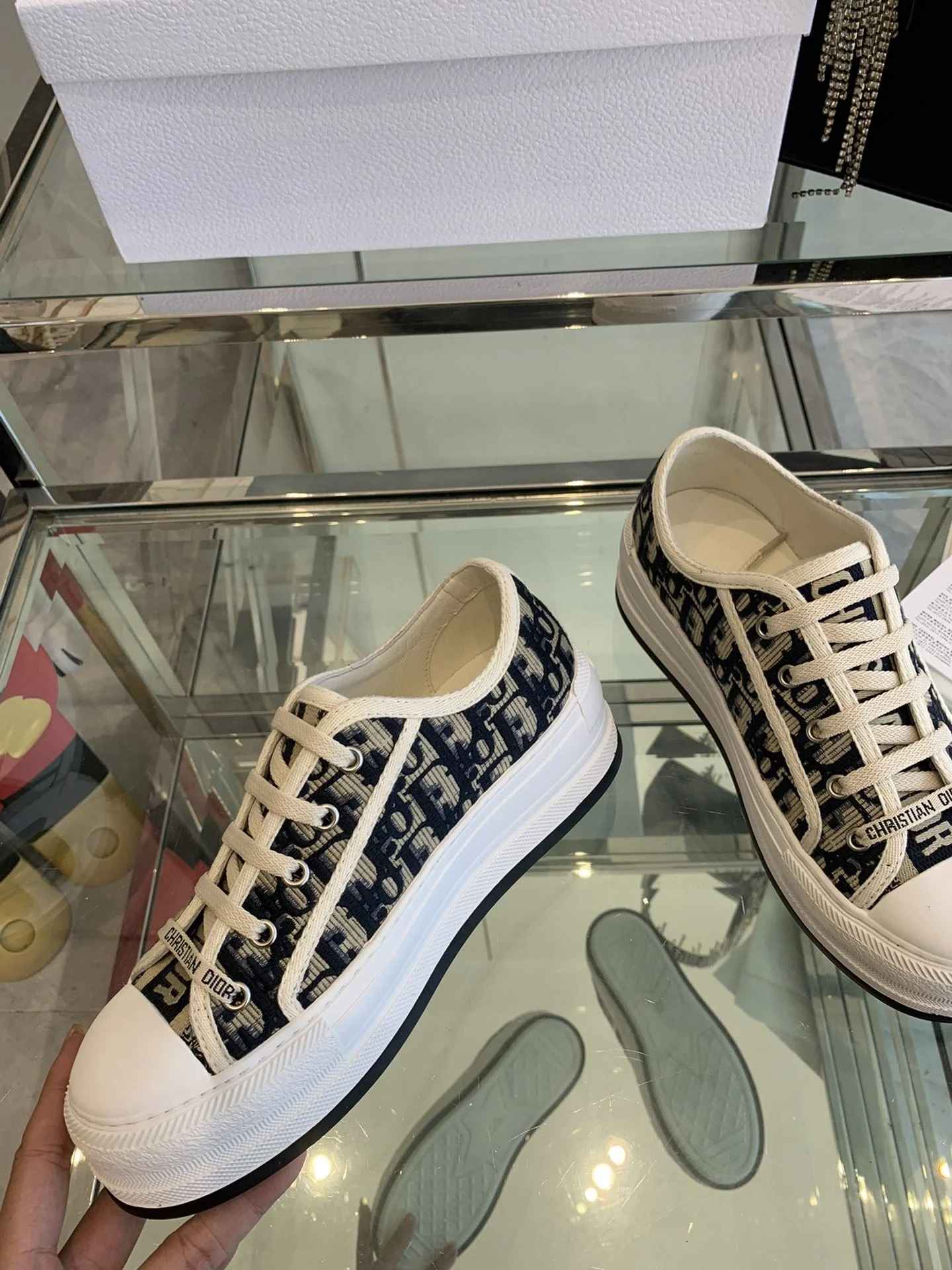 Top match Christian Dior Flat Shoes