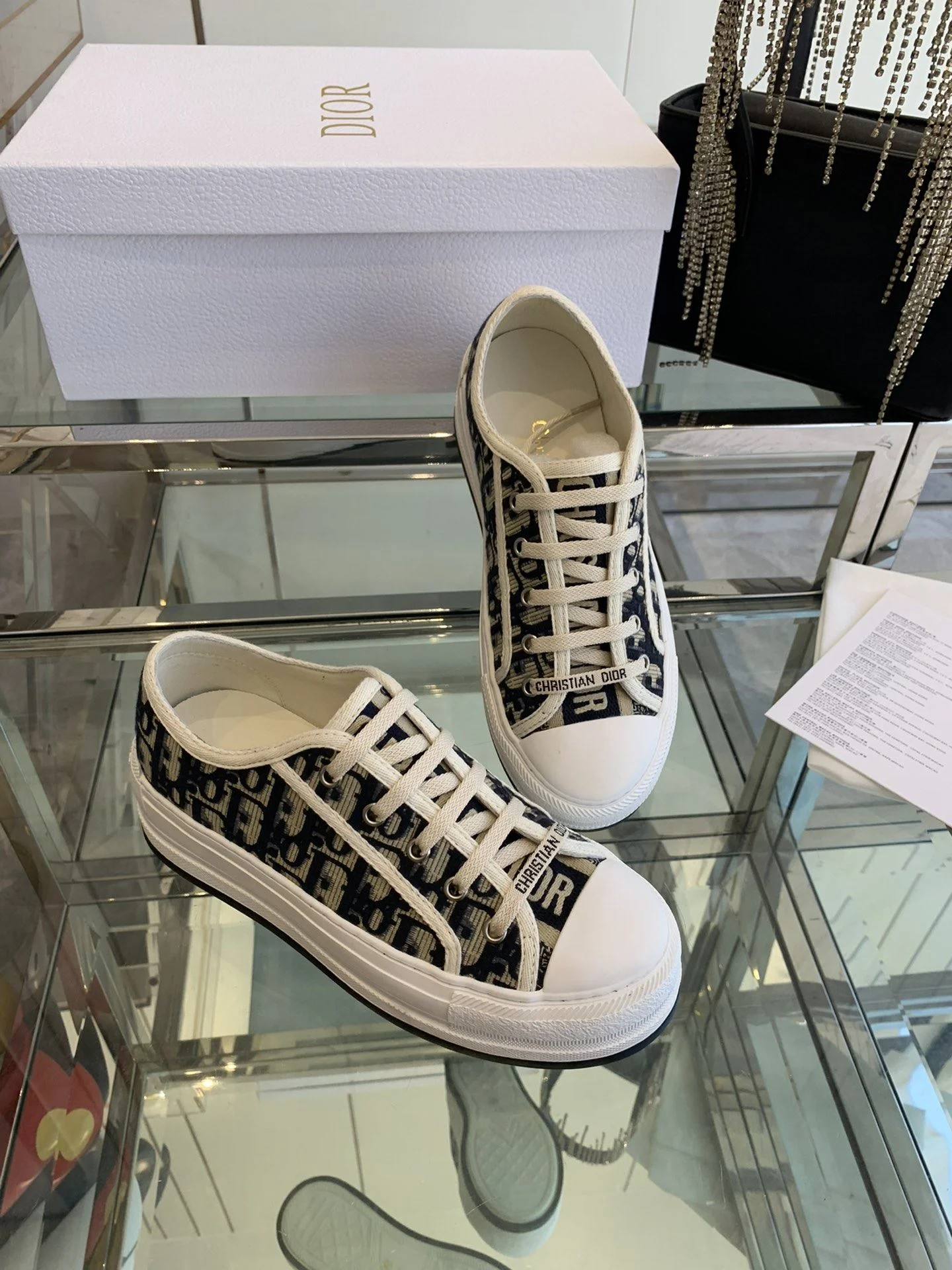 Top match Christian Dior Flat Shoes