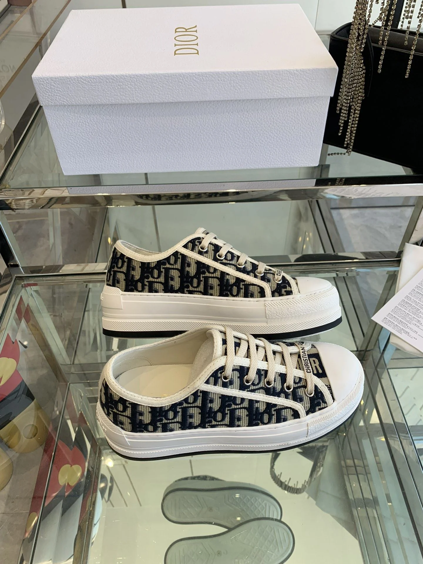 Top match Christian Dior Flat Shoes