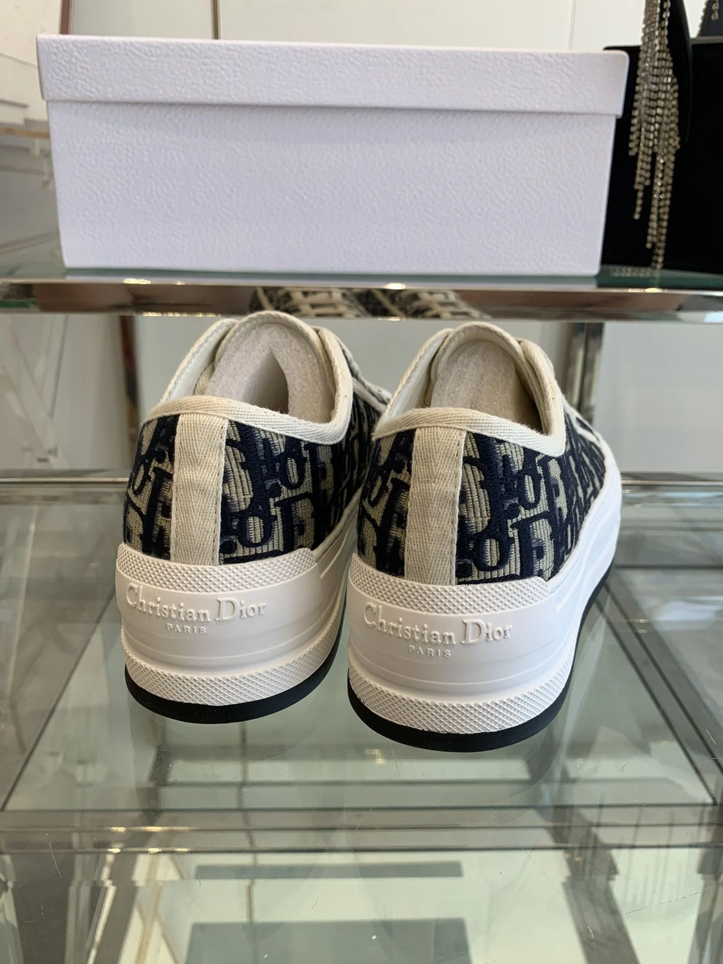 Top match Christian Dior Flat Shoes