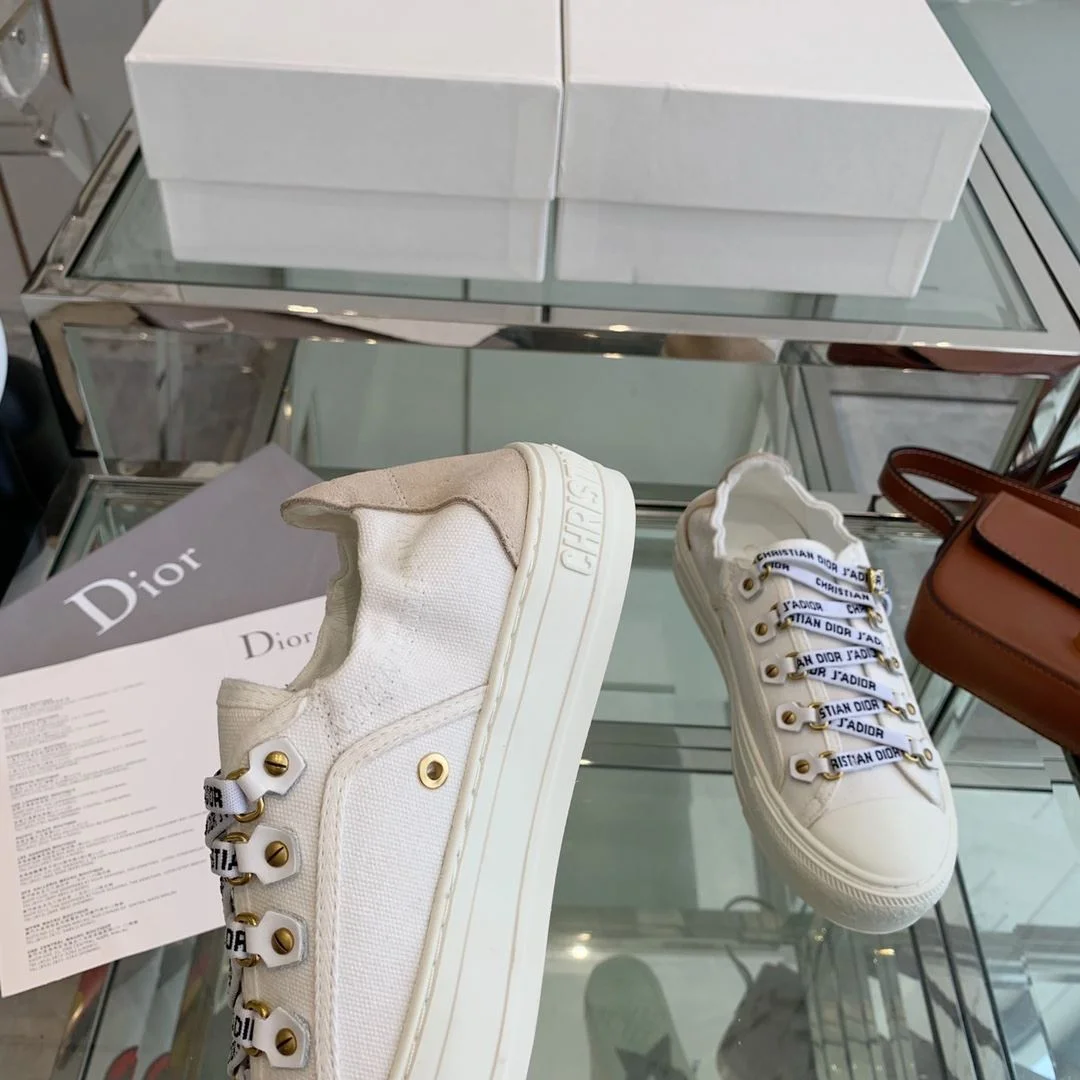 Factory-made Christian Dior Flat Shoes