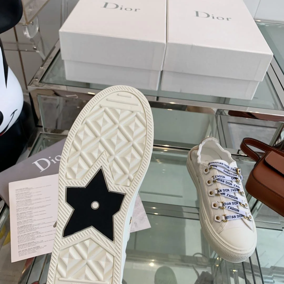 Factory-made Christian Dior Flat Shoes