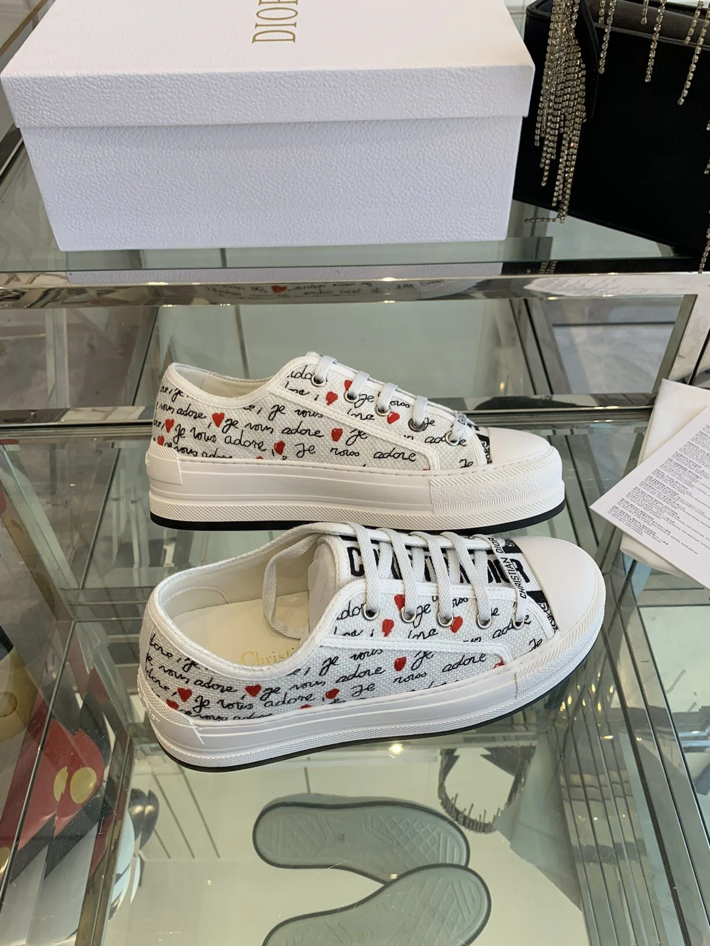Factory-made Christian Dior Flat Shoes