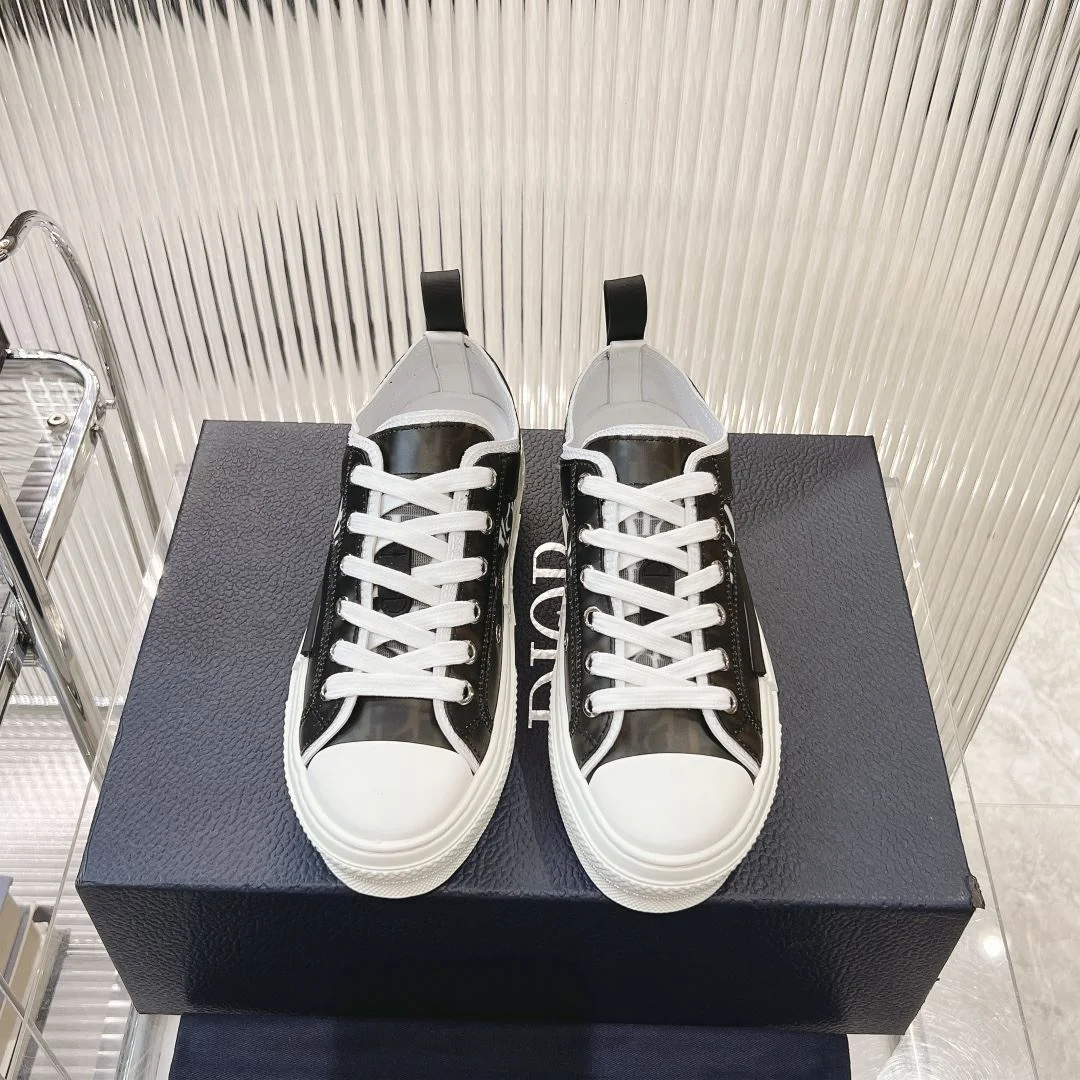 Christian Dior Flat Shoes