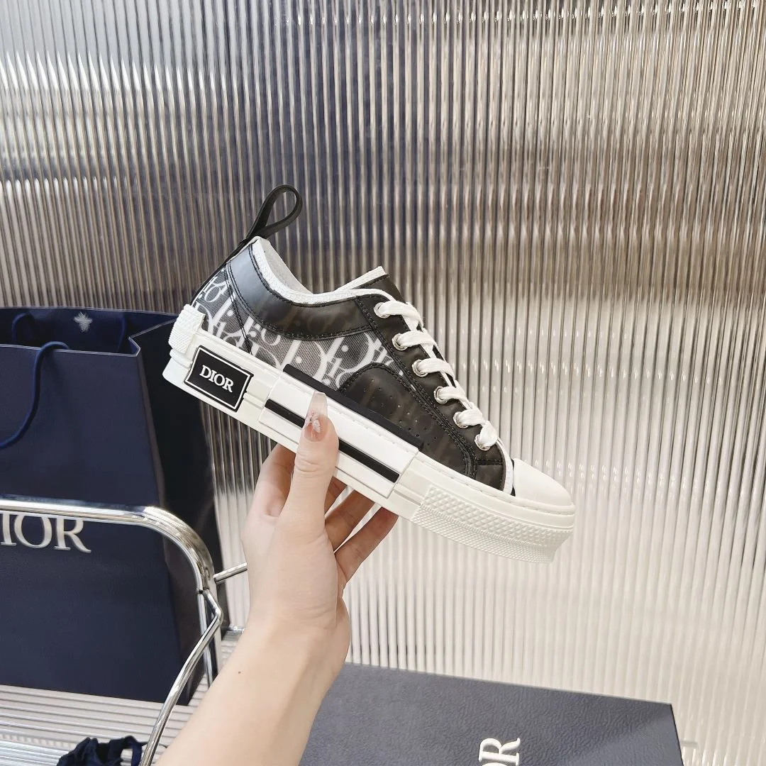 Official Christian Dior Flat Shoes