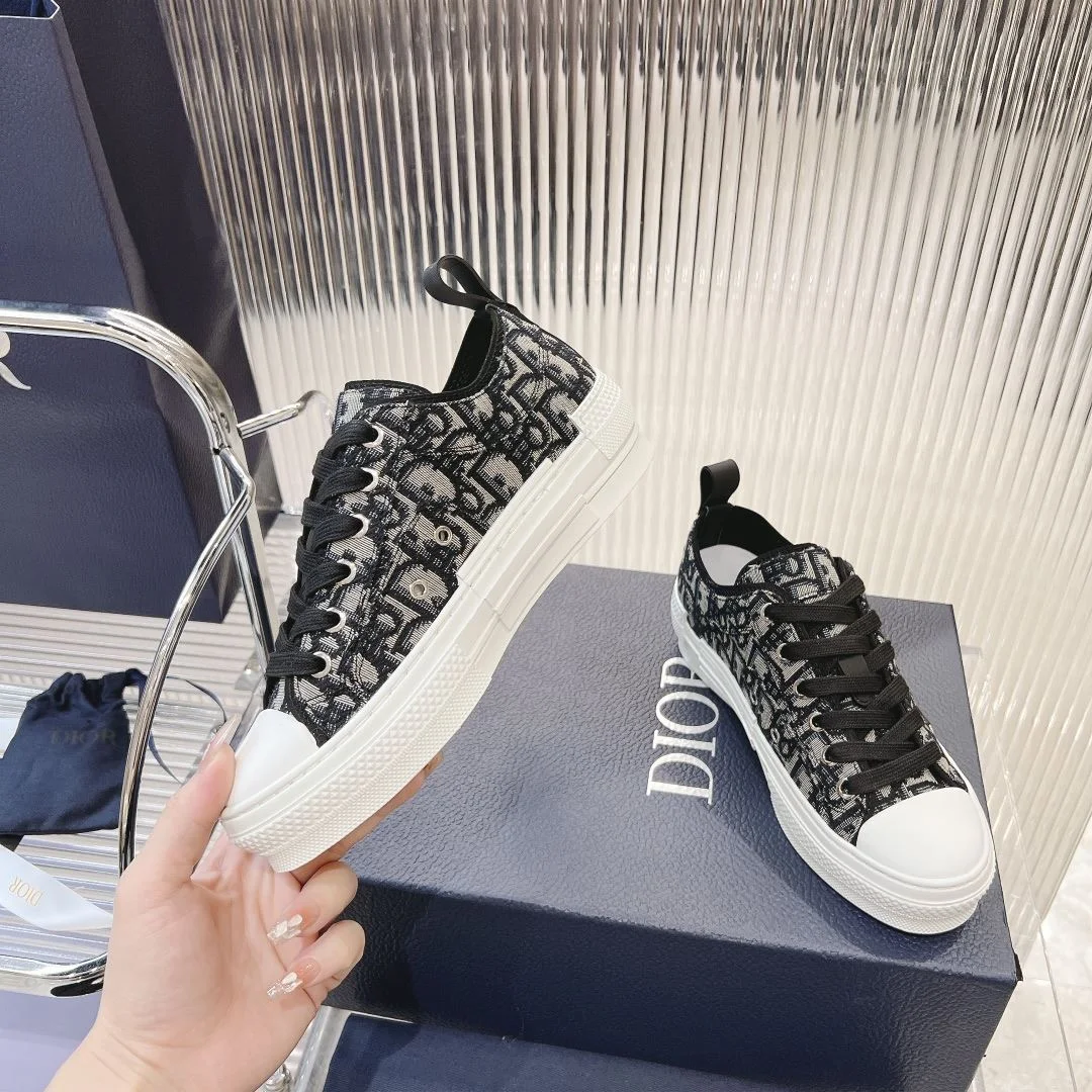Exact replica Christian Dior Flat Shoes
