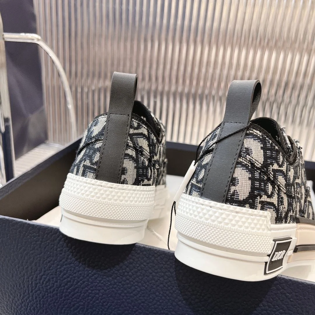 Exact replica Christian Dior Flat Shoes