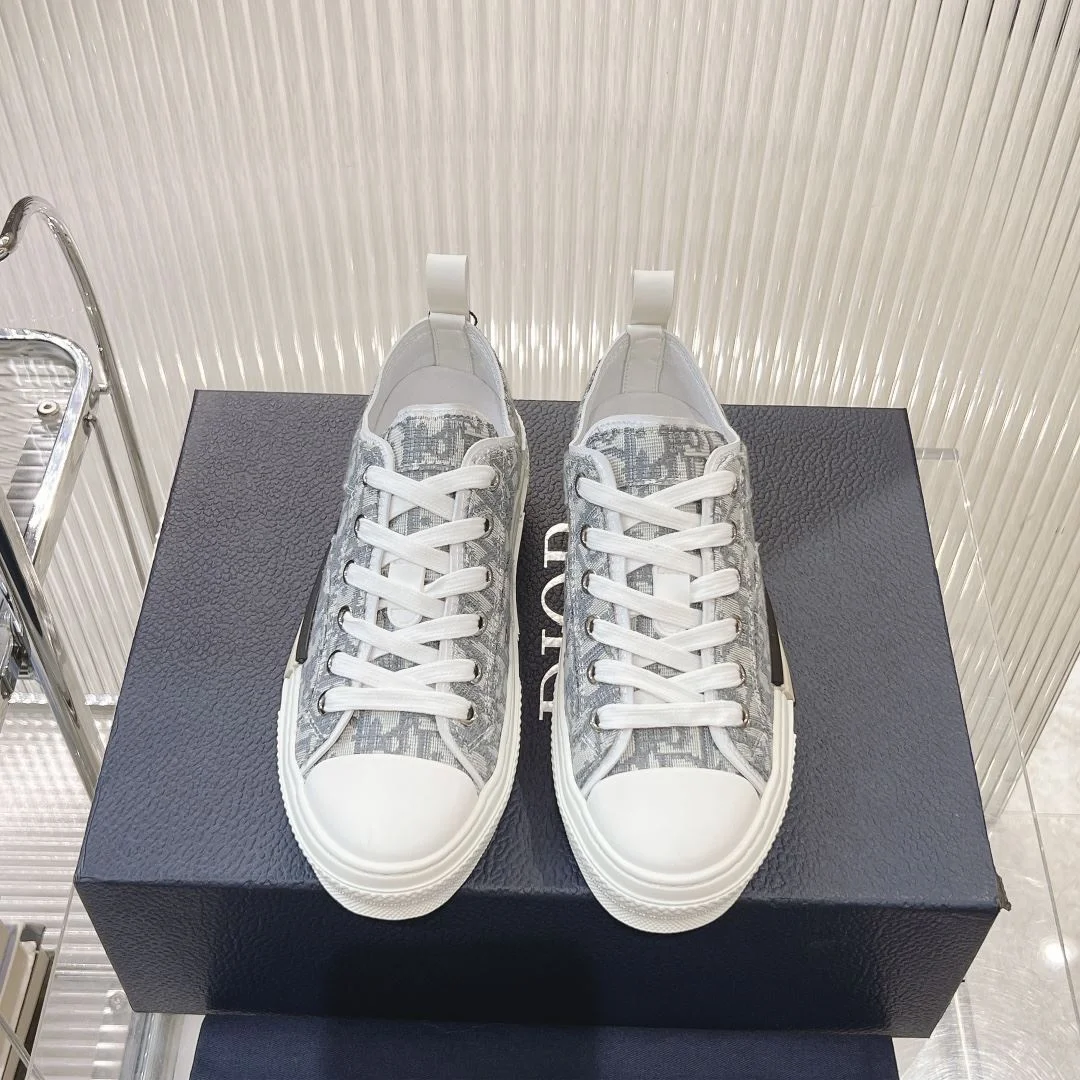 Christian Dior Flat Shoes