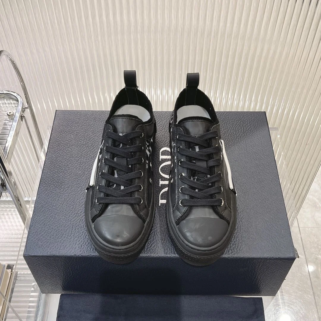Christian Dior Flat Shoes