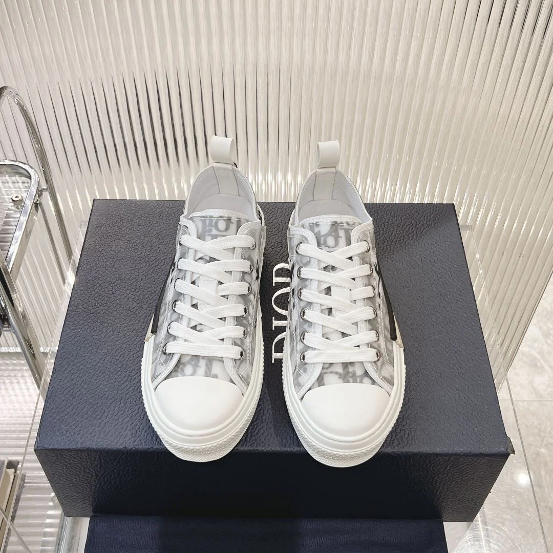 Christian Dior Flat Shoes