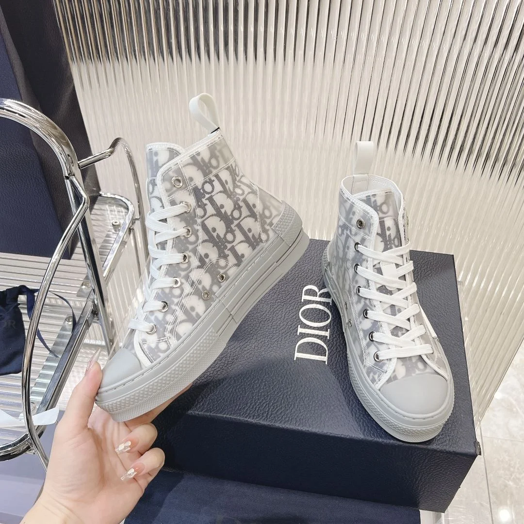 Low-cost Christian Dior Flat Shoes