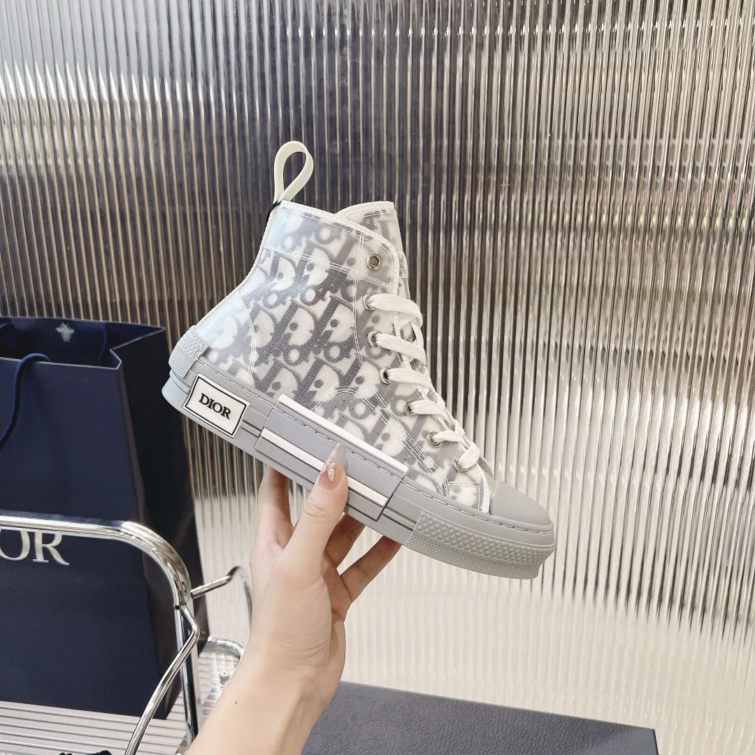 Low-cost Christian Dior Flat Shoes