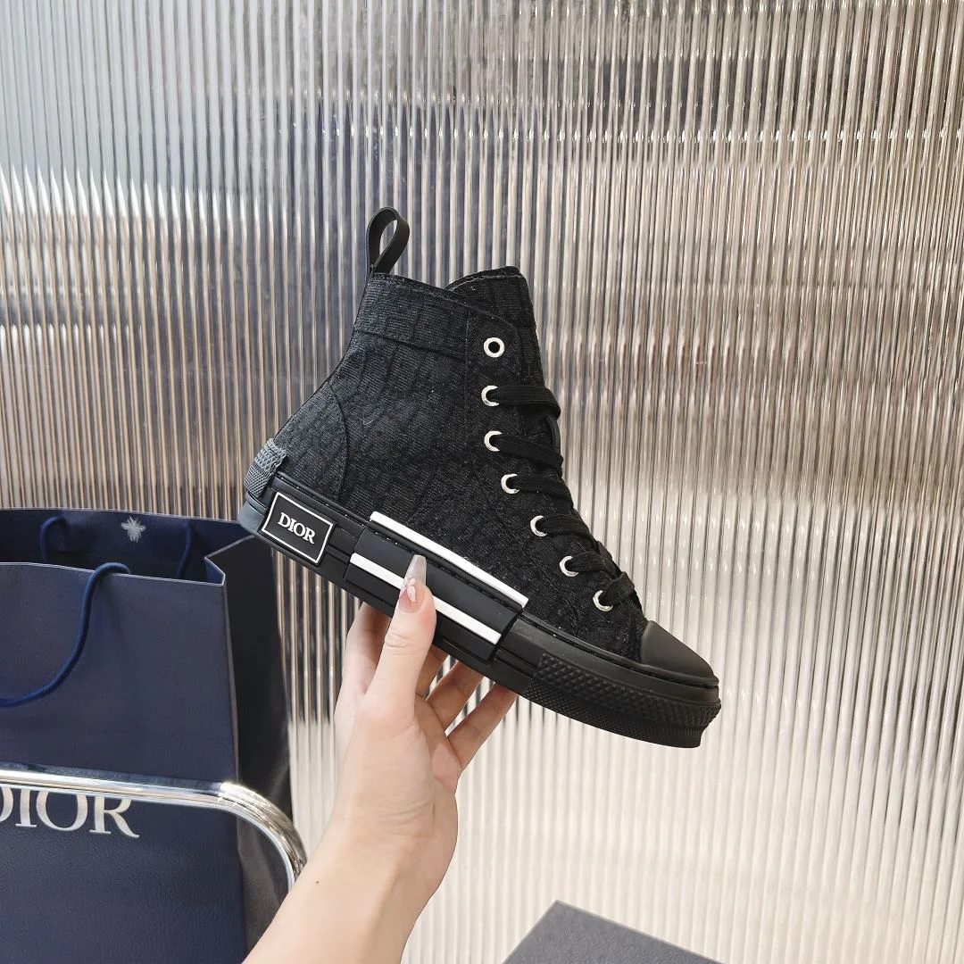 Discounted Christian Dior Flat Shoes
