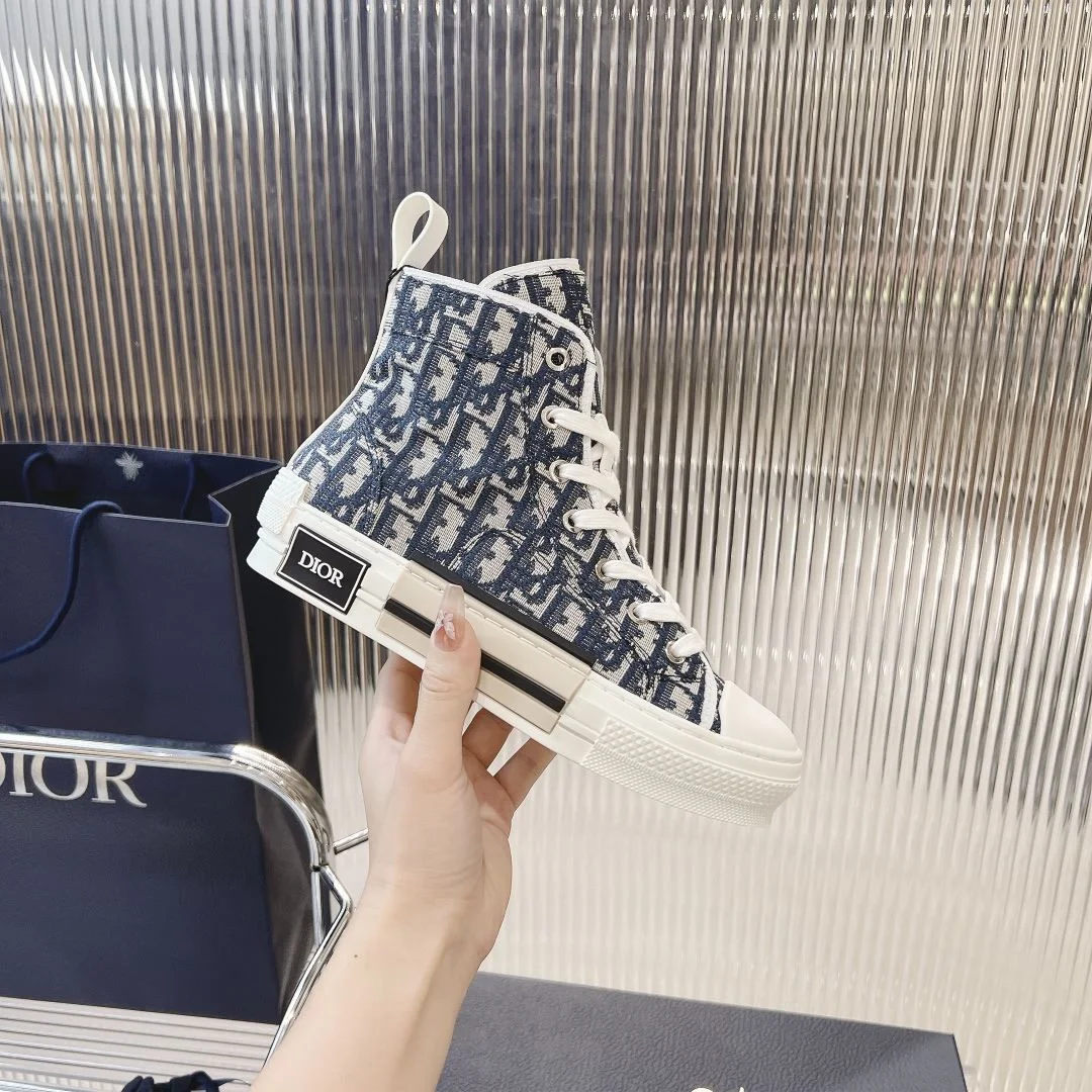 Reasonably priced Christian Dior Flat Shoes