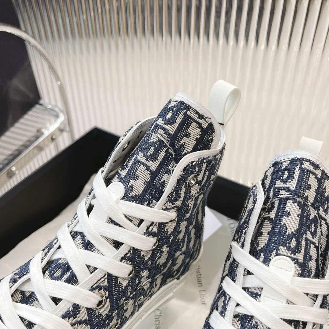 Reasonably priced Christian Dior Flat Shoes