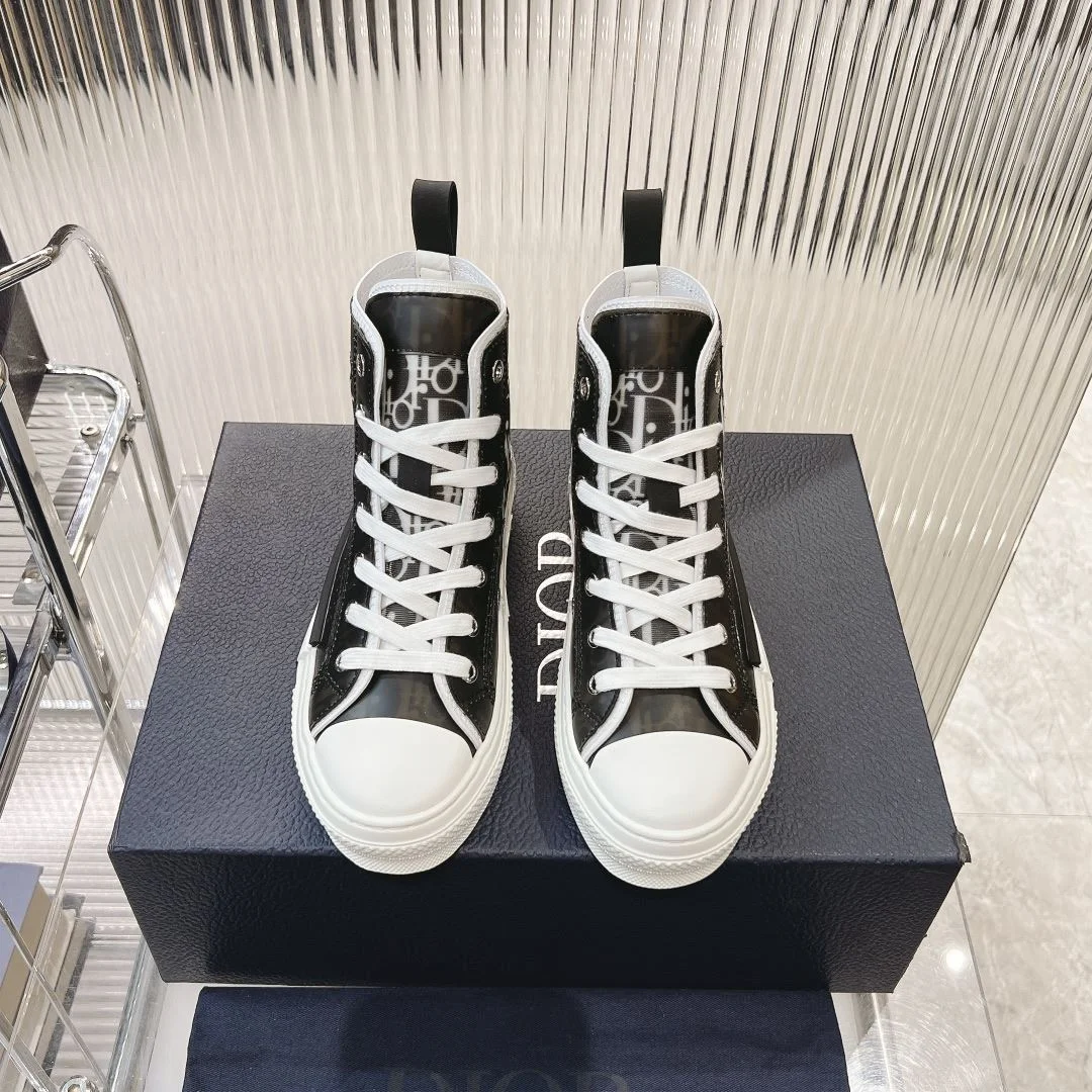 Christian Dior Flat Shoes