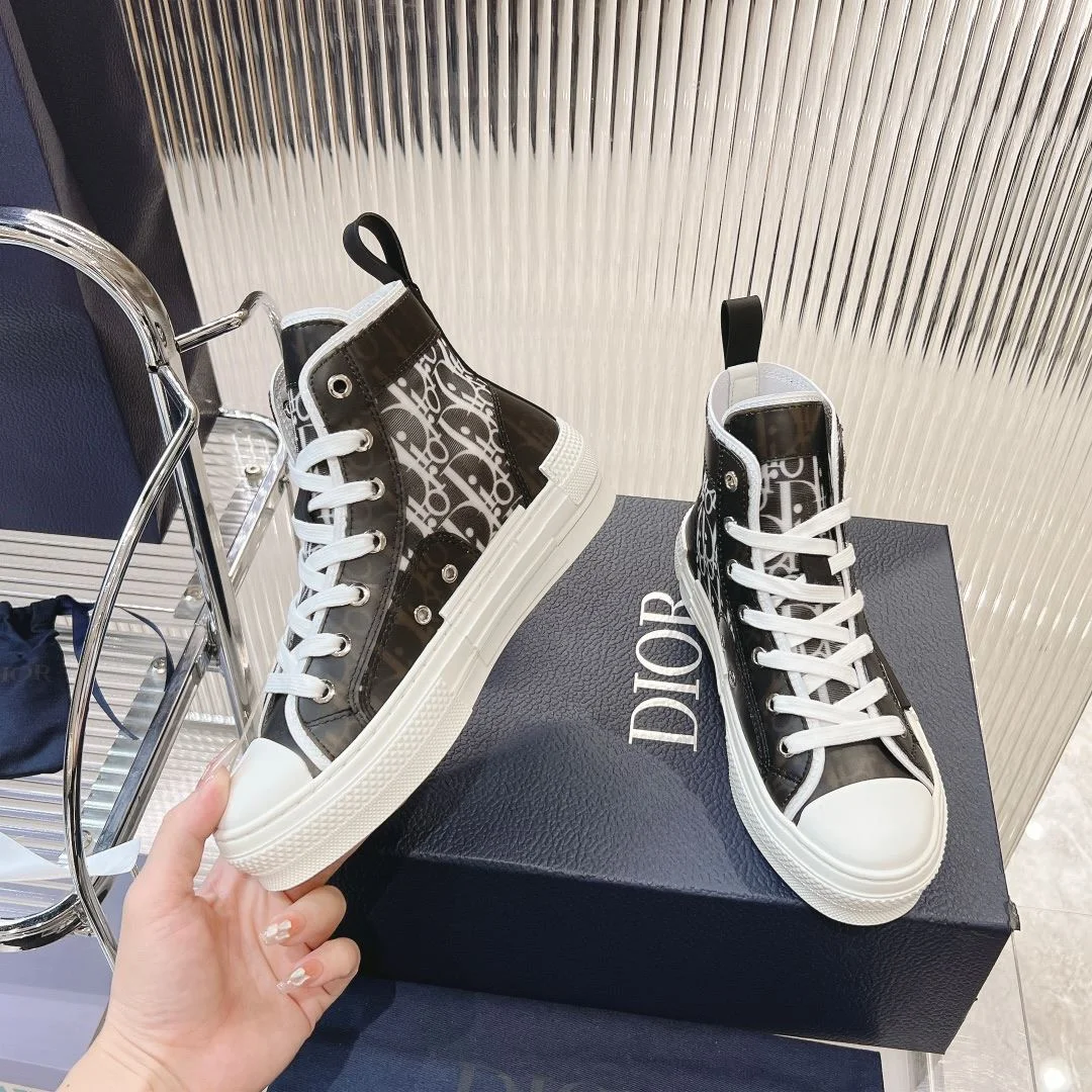 Top match Christian Dior Flat Shoes