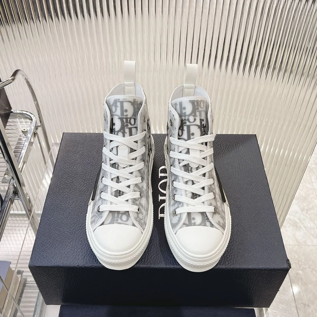 Christian Dior Flat Shoes
