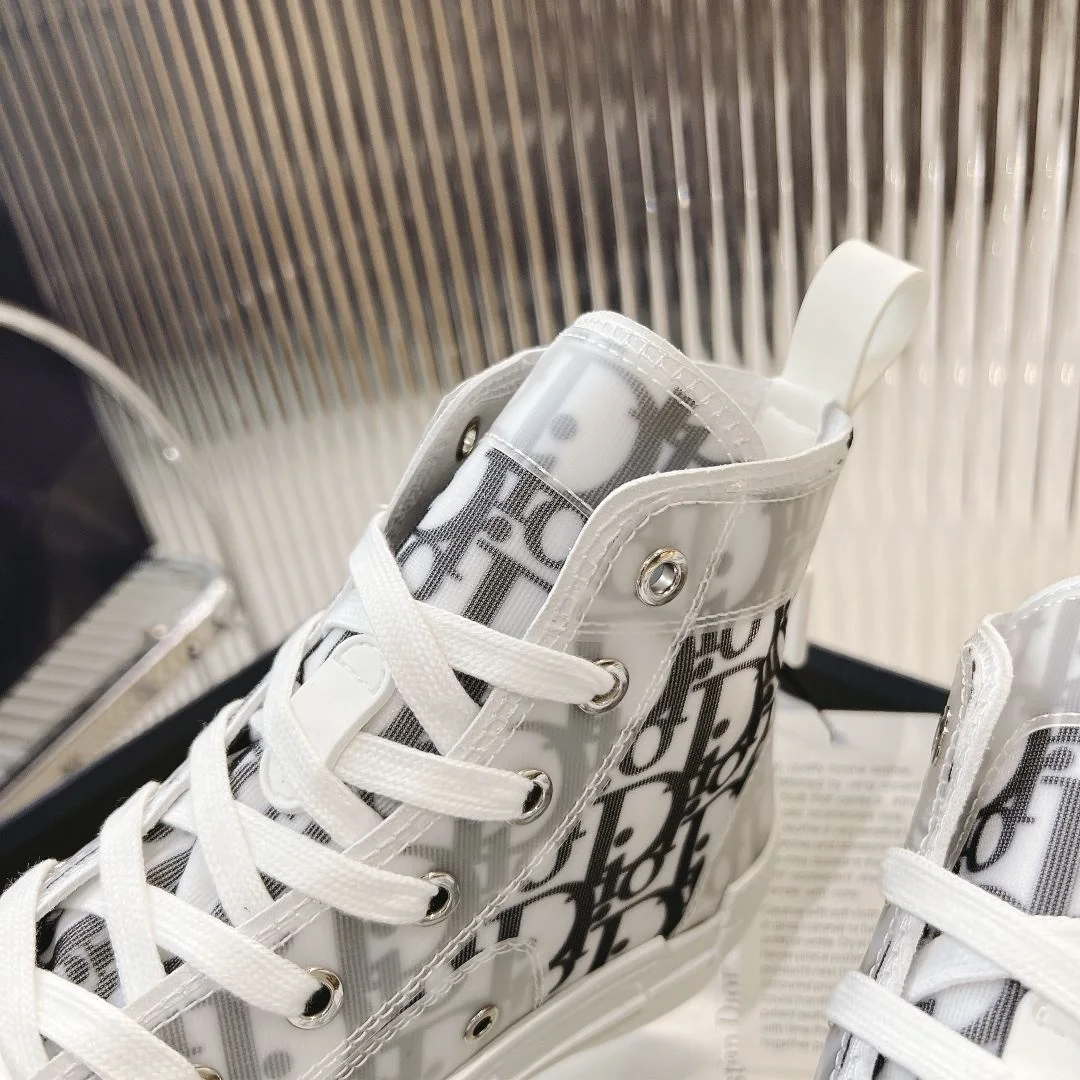 Reasonably priced Christian Dior Flat Shoes