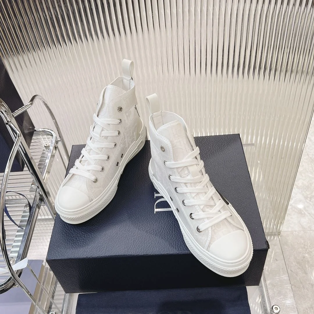 Top match Christian Dior Flat Shoes