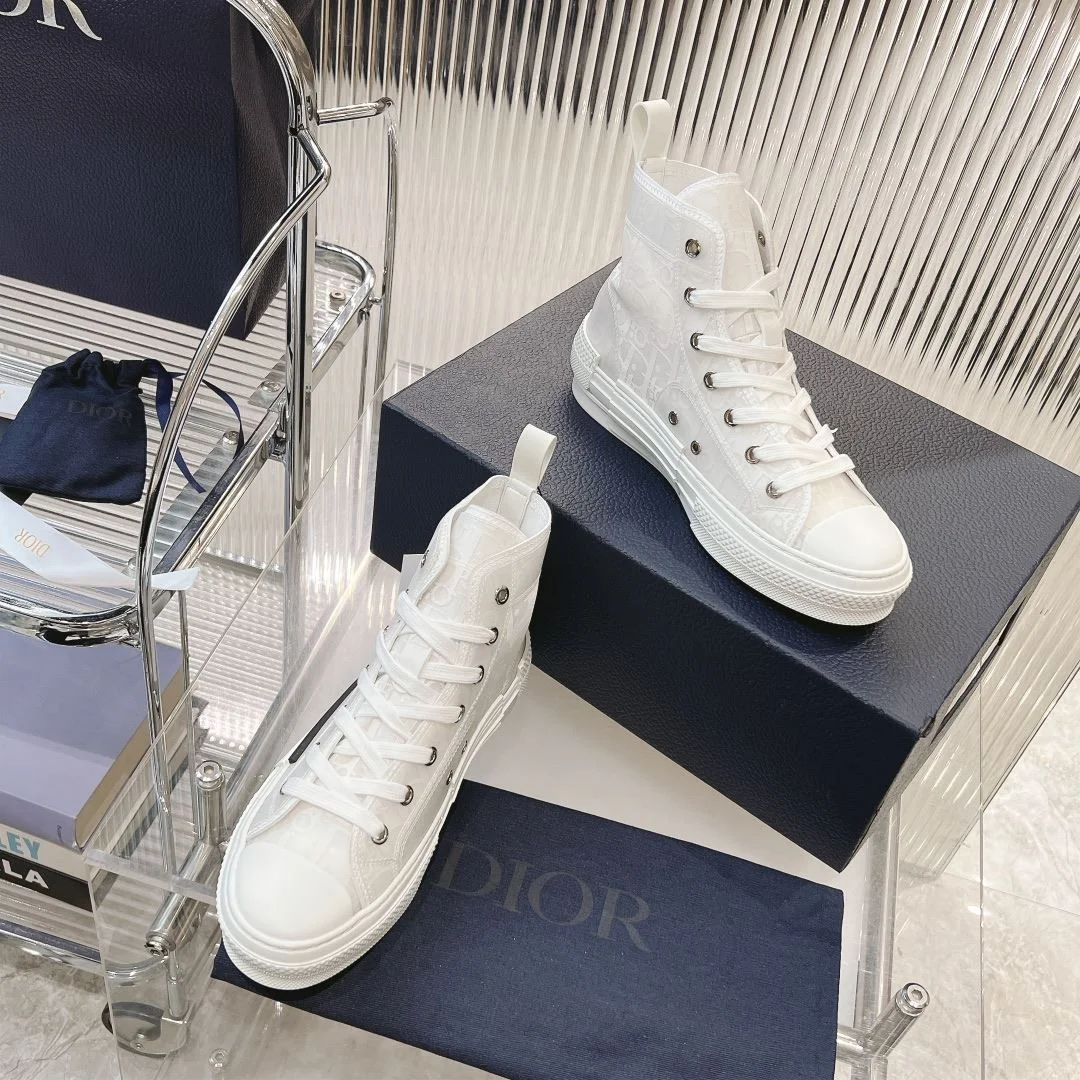 Top match Christian Dior Flat Shoes