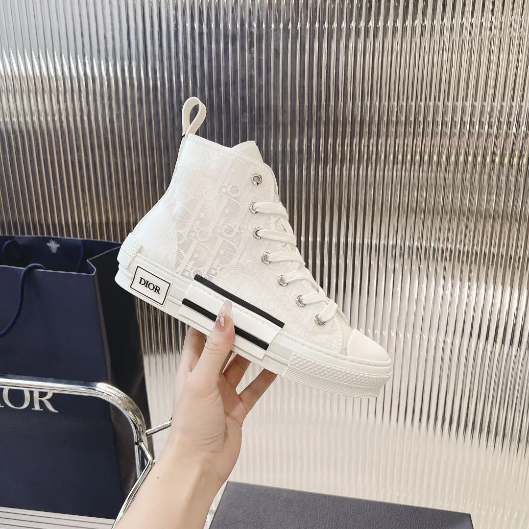 Top match Christian Dior Flat Shoes