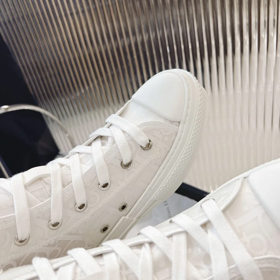 Top match Christian Dior Flat Shoes