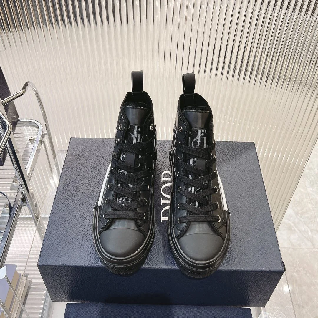 Christian Dior Flat Shoes