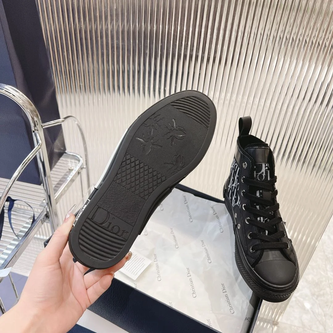 Top match Christian Dior Flat Shoes