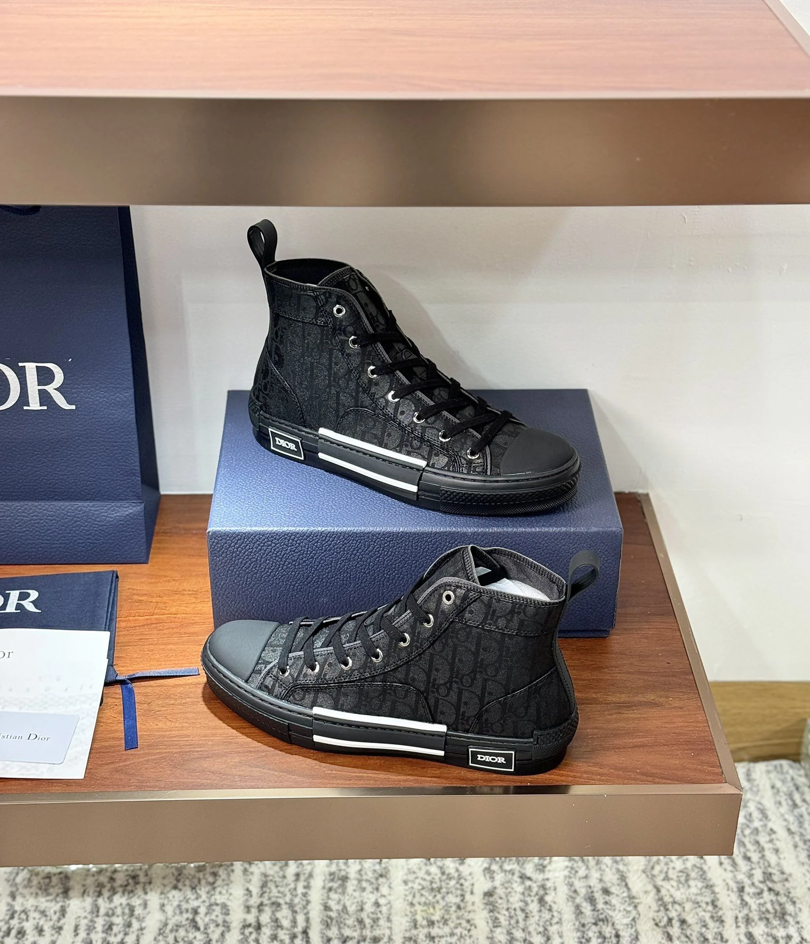 Precise copy Christian Dior Flat Shoes