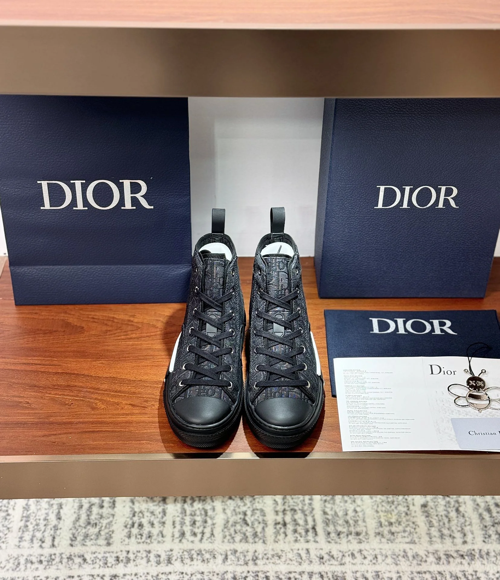 Christian Dior Flat Shoes