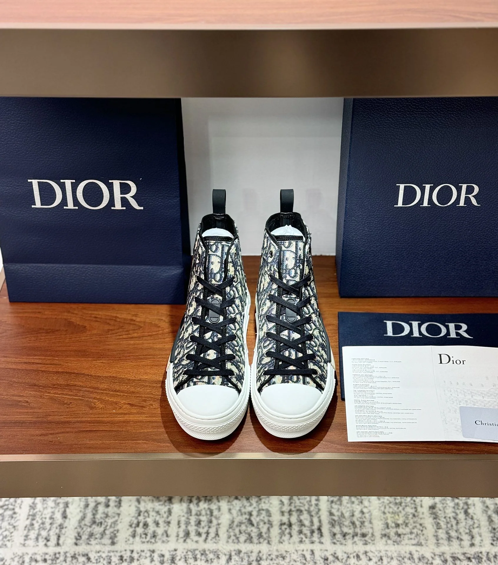 Christian Dior Flat Shoes
