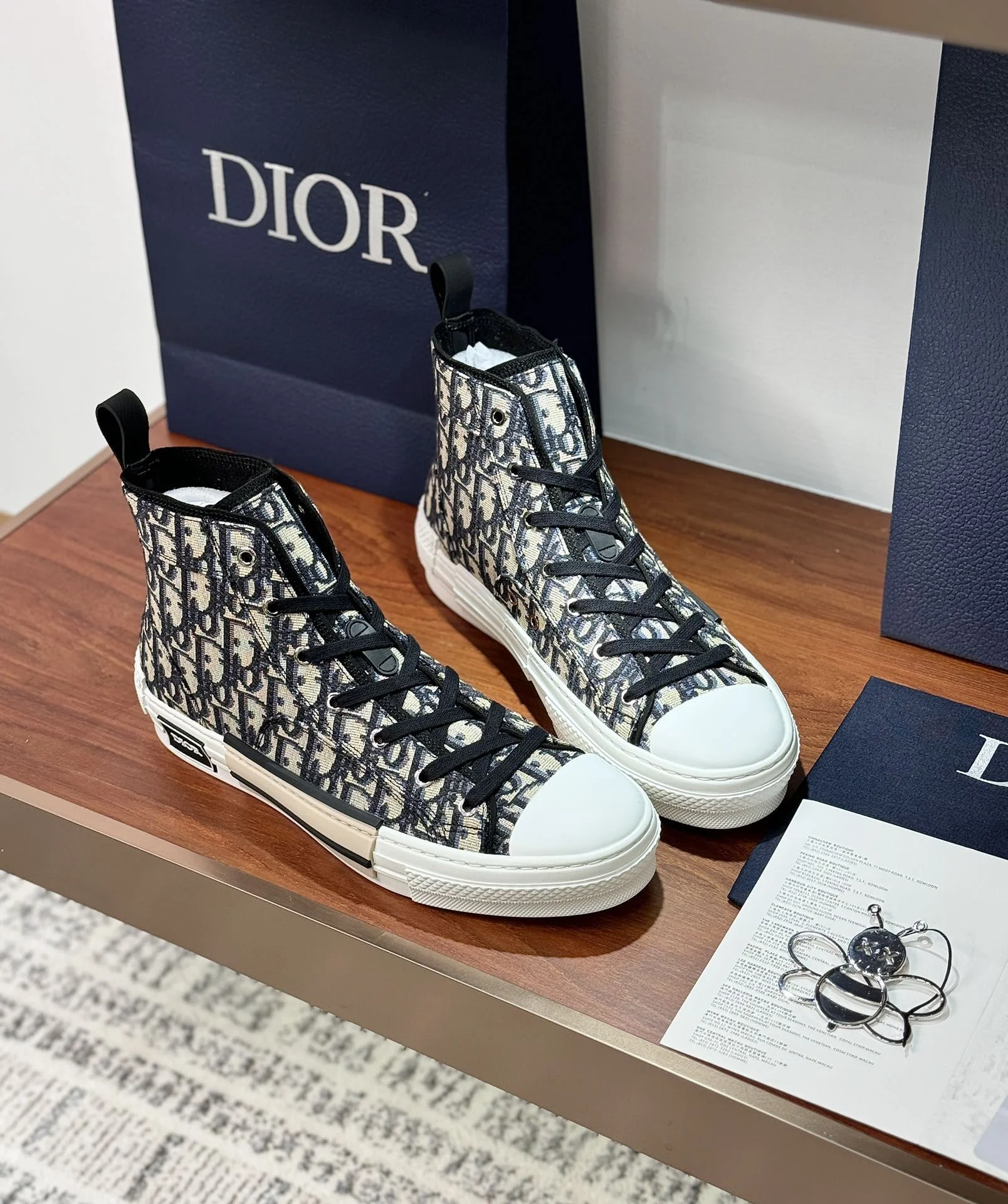 High fidelity Christian Dior Flat Shoes