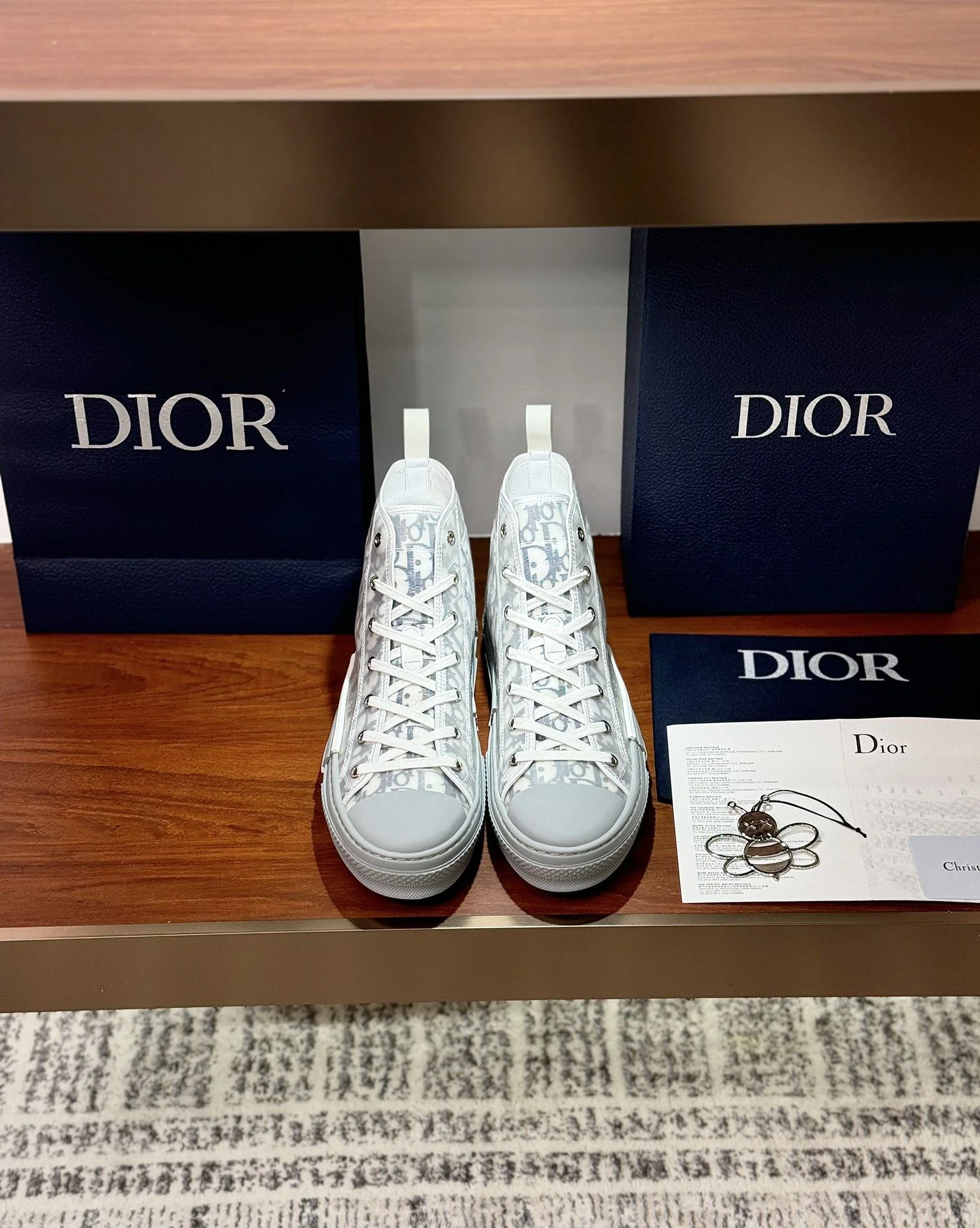 Christian Dior Flat Shoes