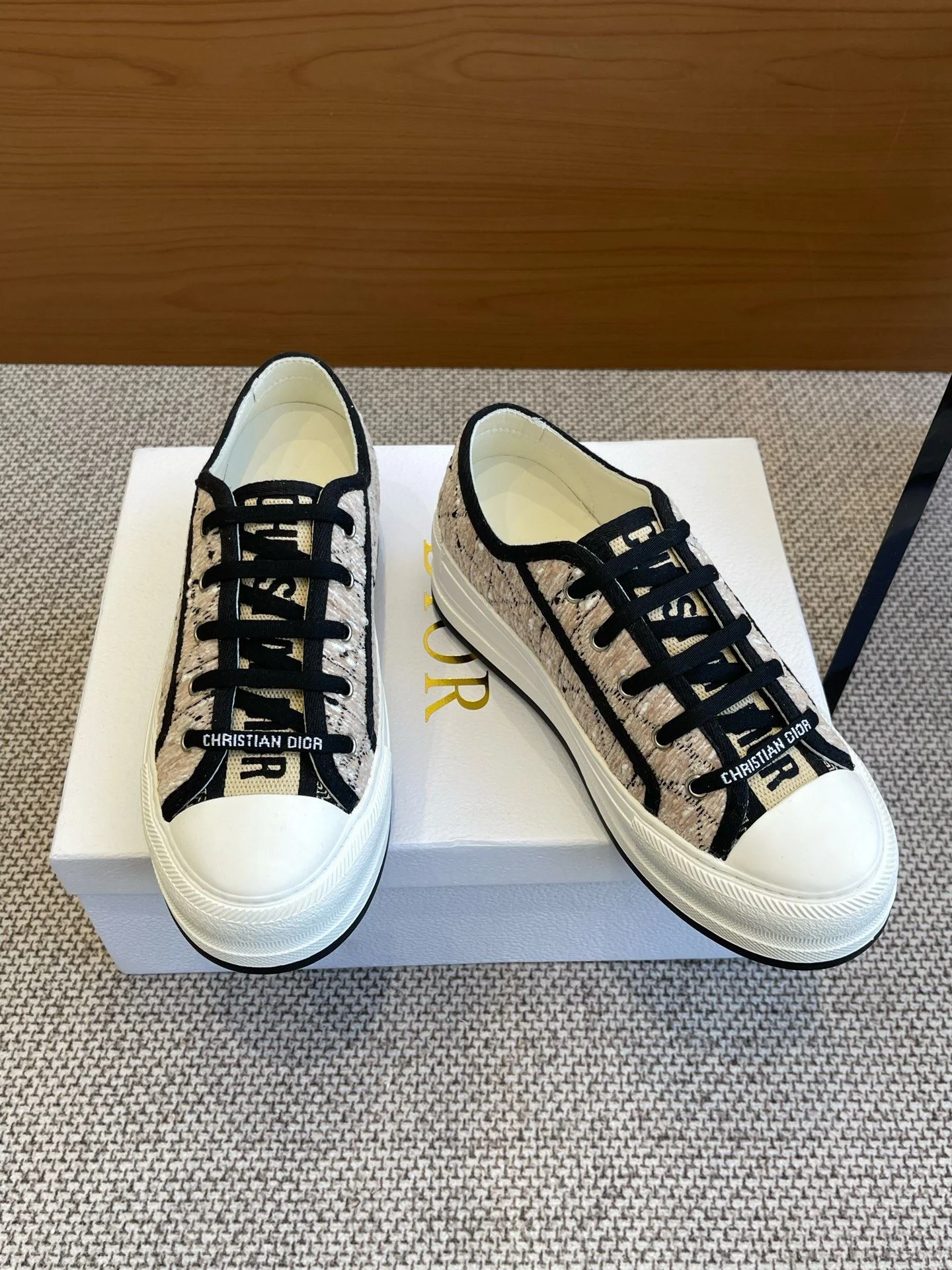 Reasonably priced Christian Dior Flat Shoes