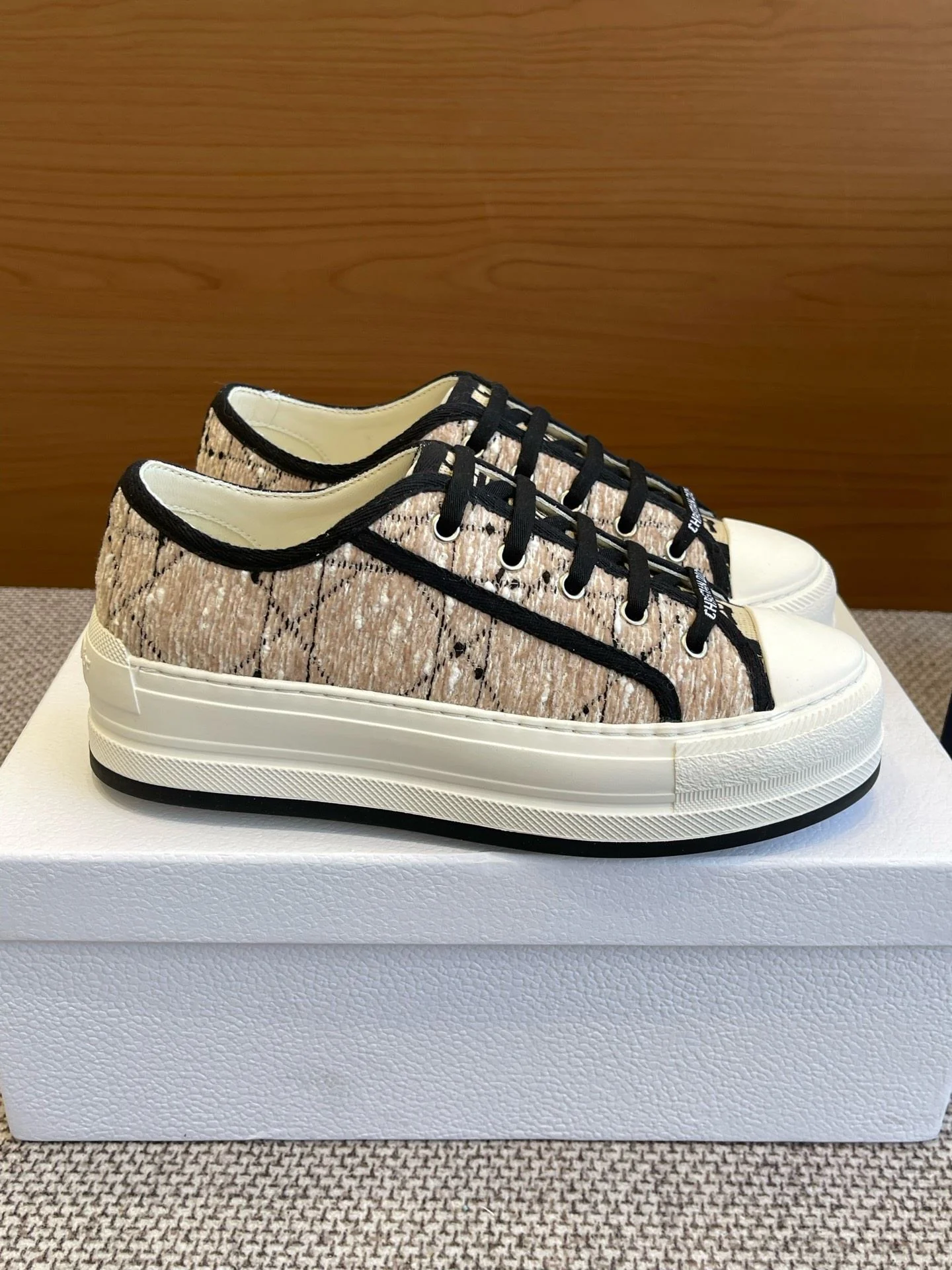Reasonably priced Christian Dior Flat Shoes