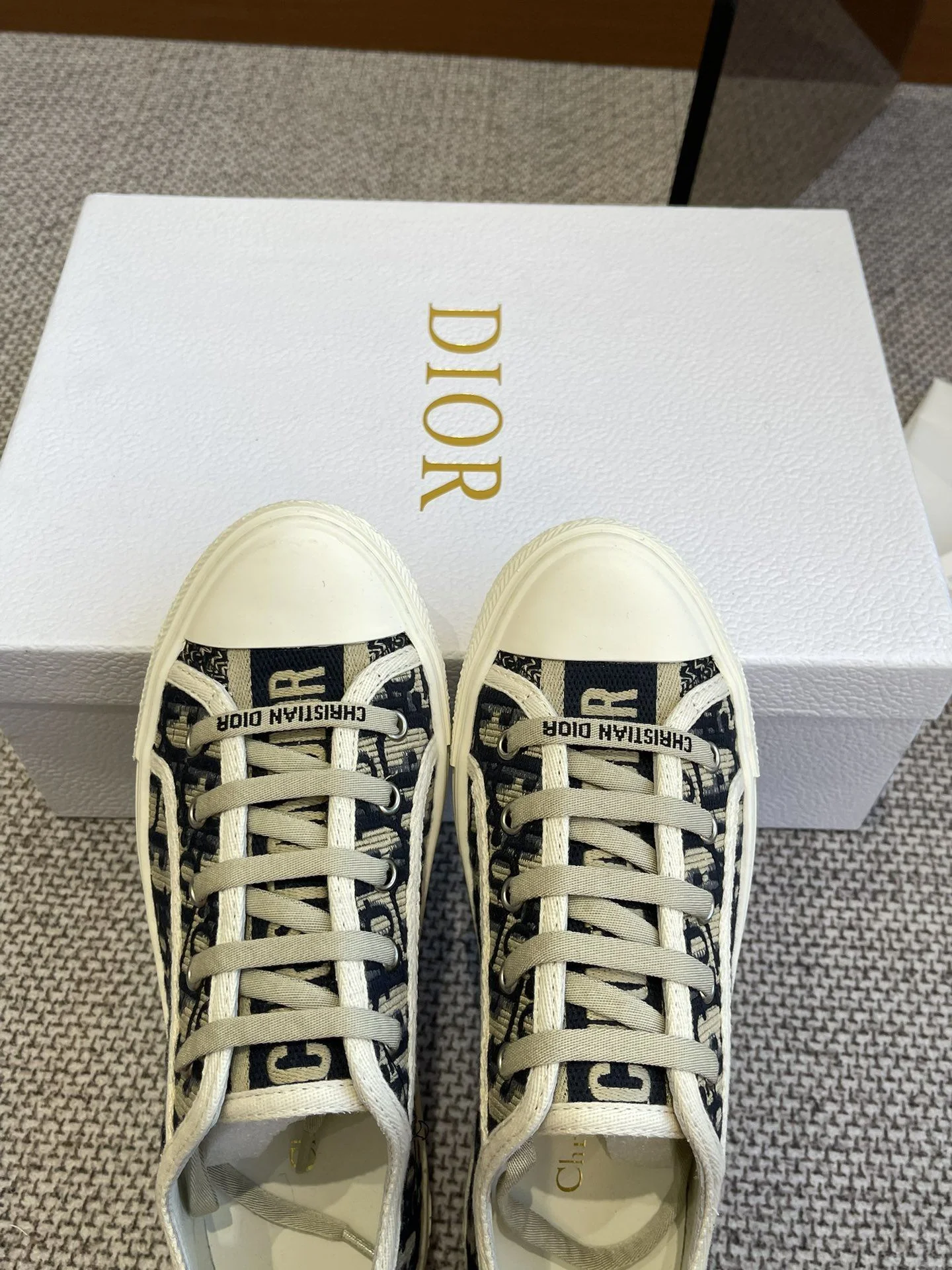 Official Christian Dior Flat Shoes