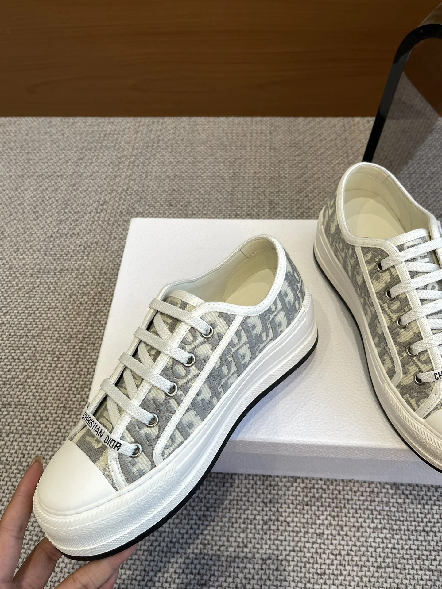Cut-rate Christian Dior Flat Shoes