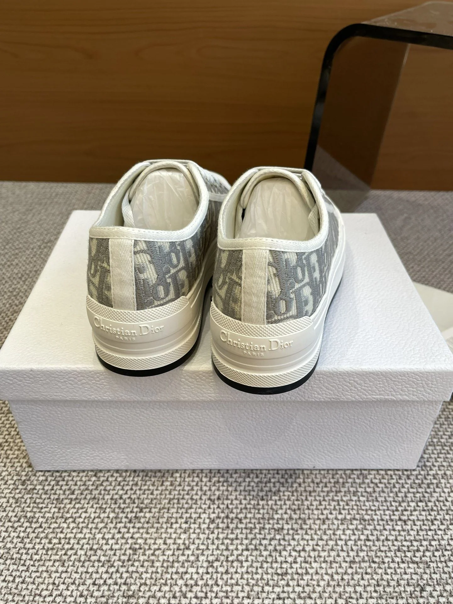 Cut-rate Christian Dior Flat Shoes