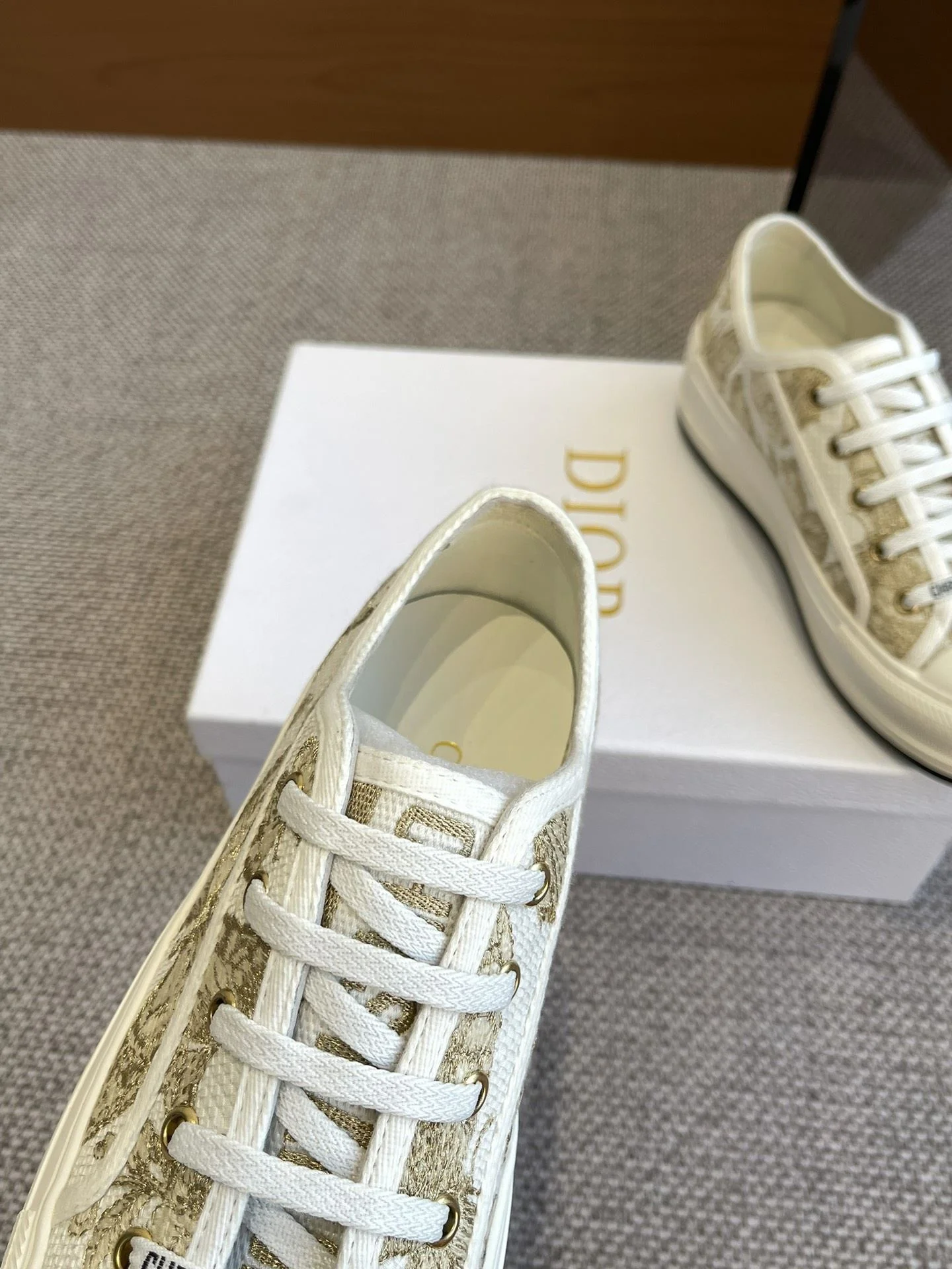 Economical Christian Dior Flat Shoes
