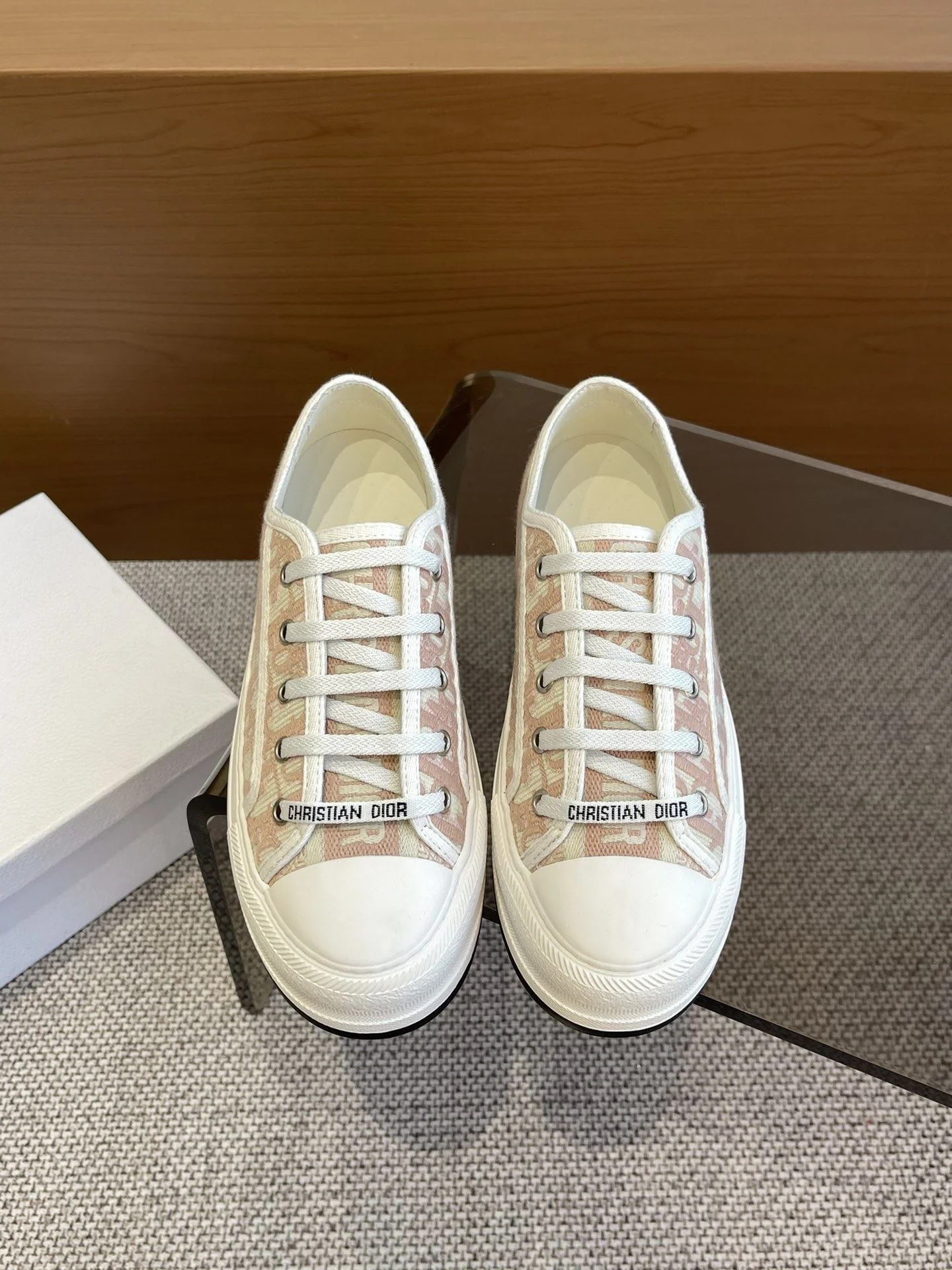 Christian Dior Flat Shoes